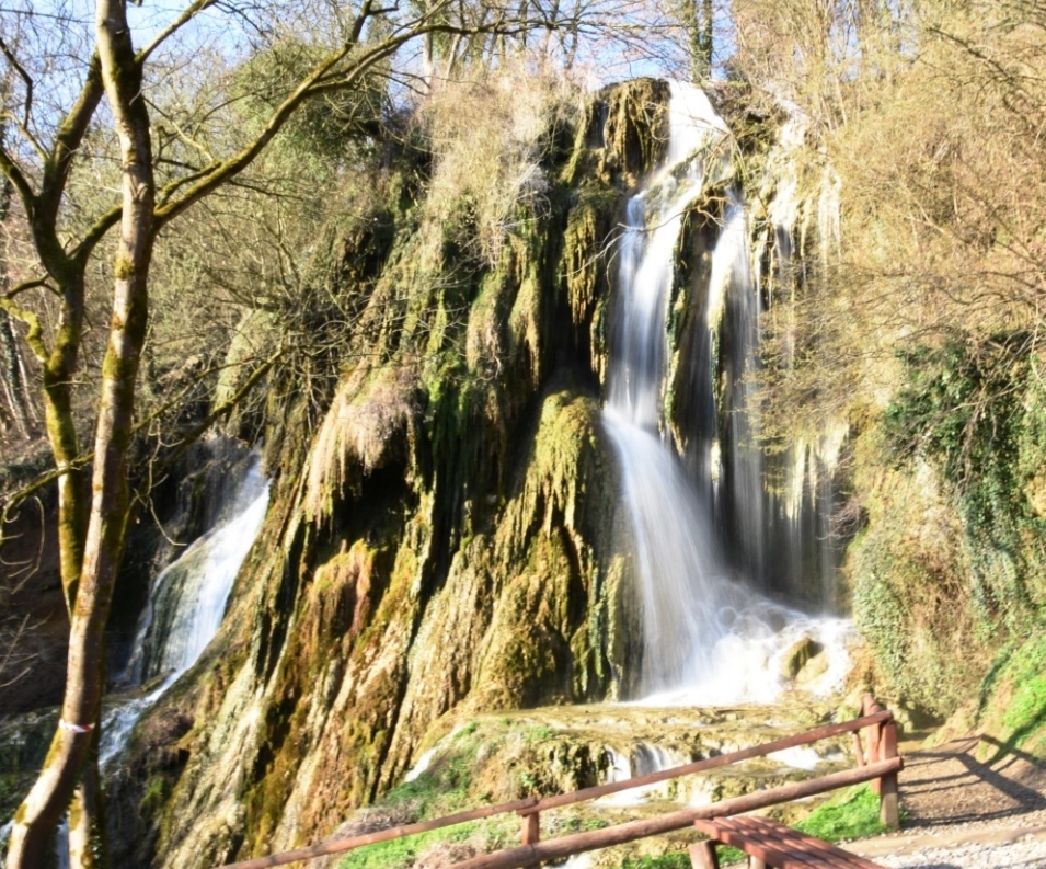 Top 5 cascade superbe din Judetul Hunedoara – Explorand Romania