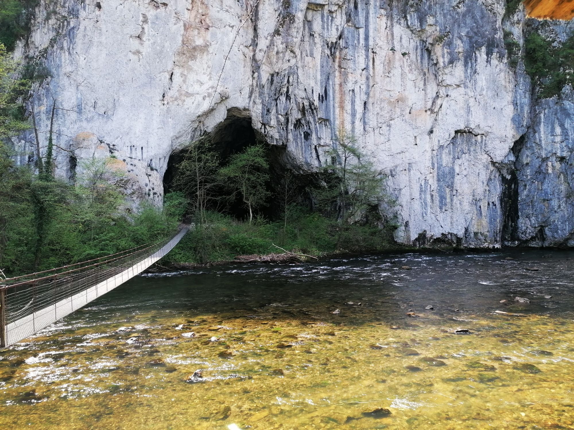 Pesteri superbe de vazut in Muntii Apuseni – Explorand Romania